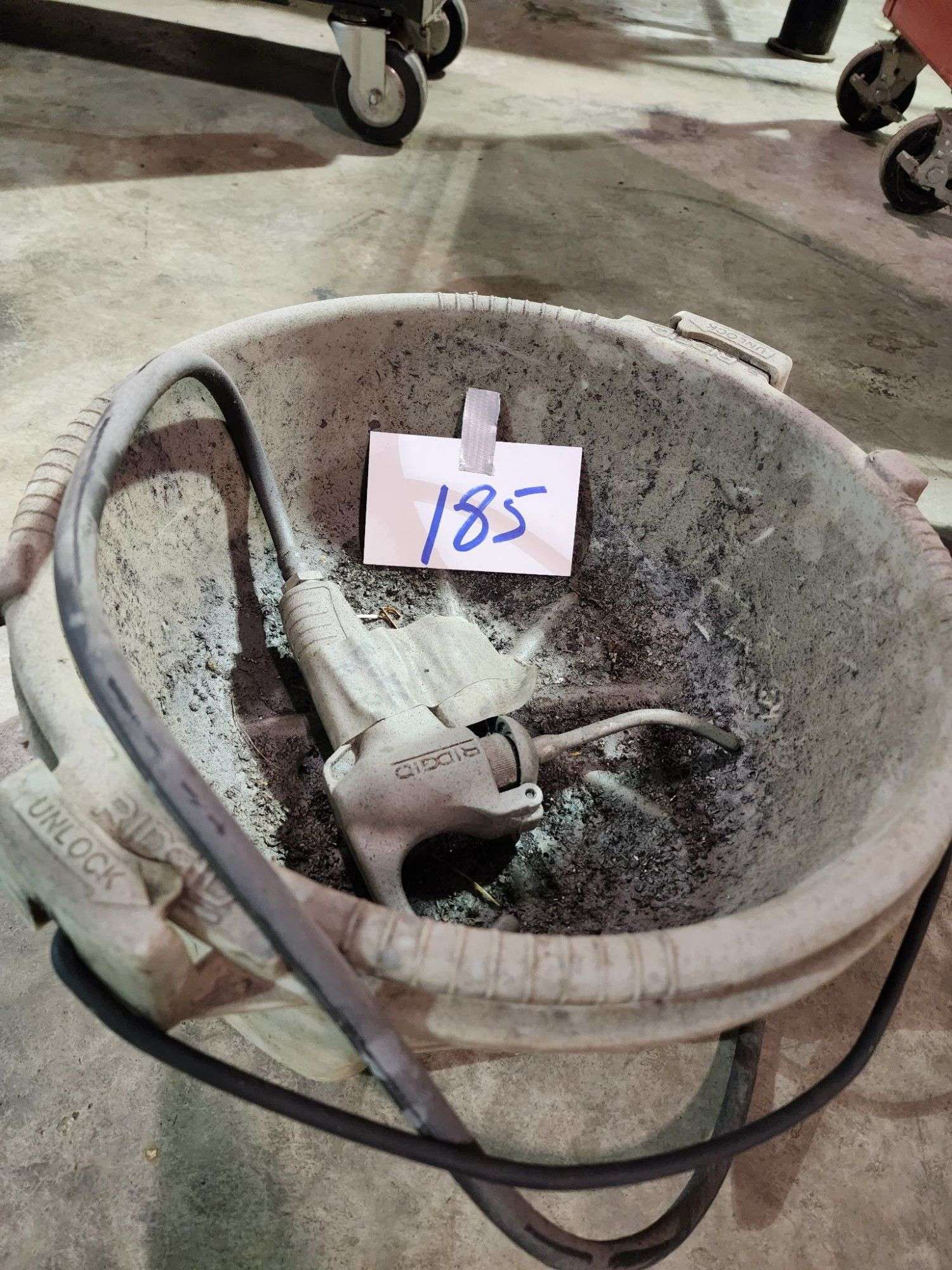 RIDGID OIL BUCKET - Kaufman Realty & Auctions