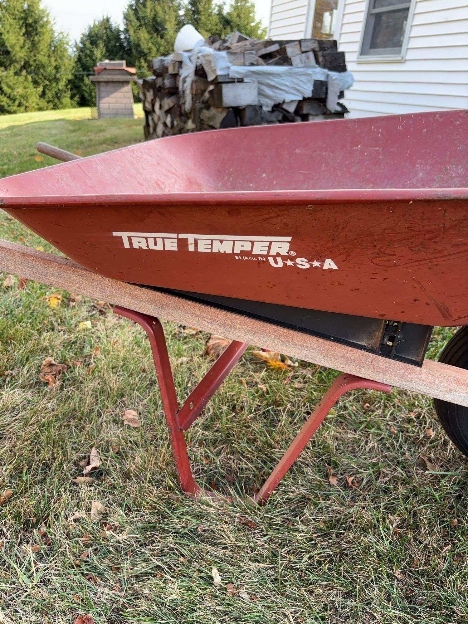 True Temper Wheel Barrow - Kaufman Realty & Auctions