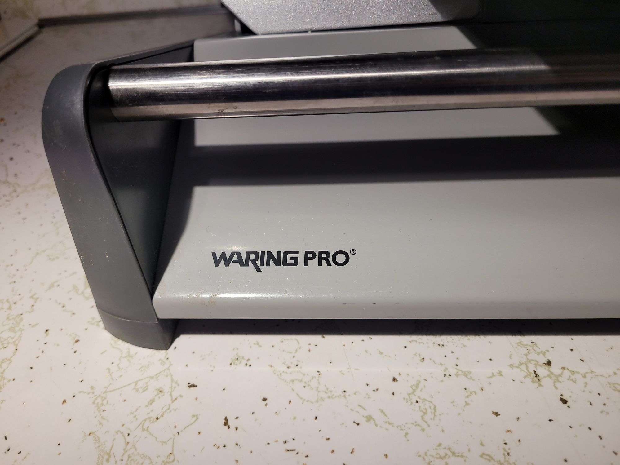 WARING PRO FOOD SLICER - Kaufman Realty & Auctions
