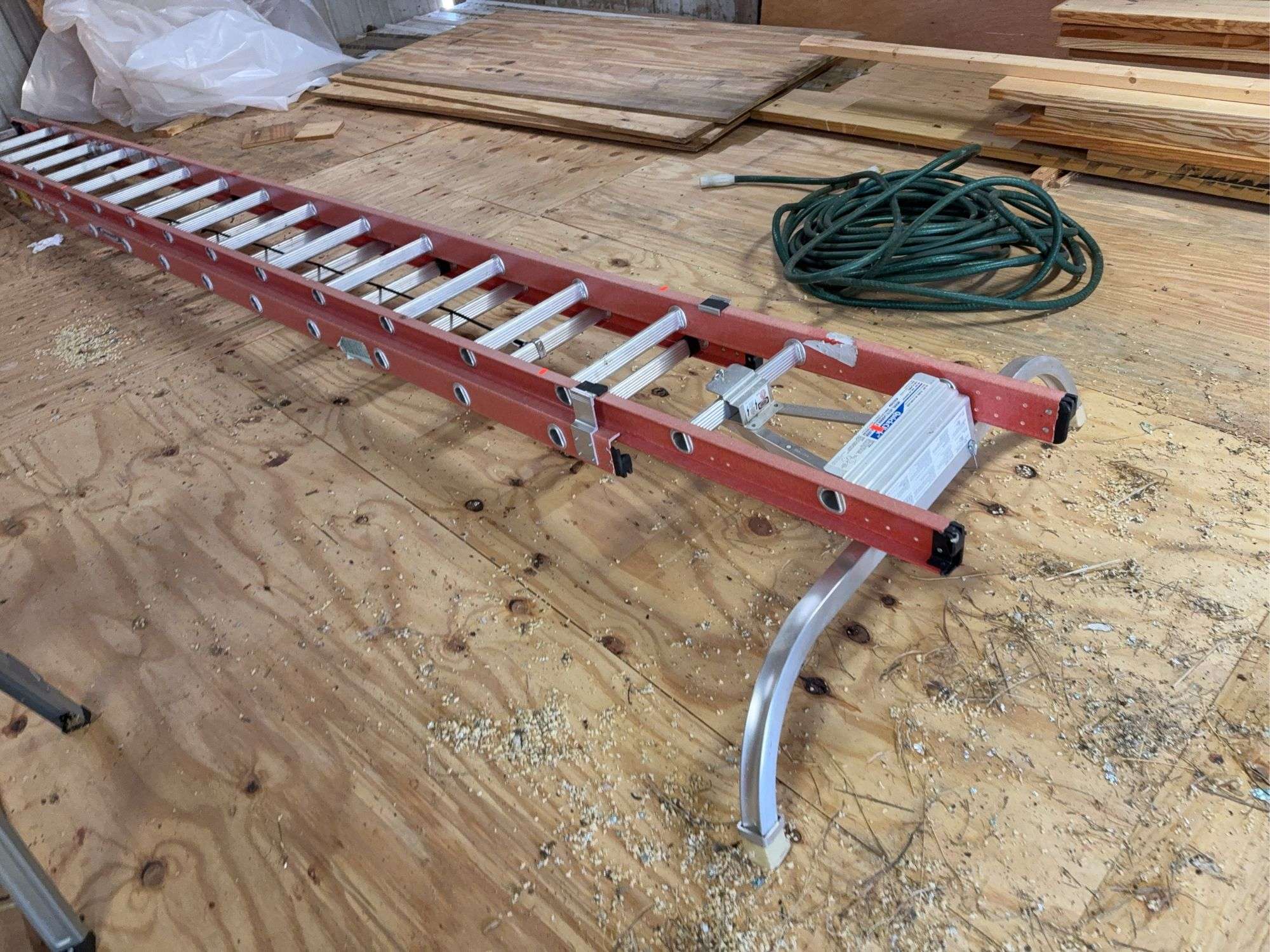 Werner 32 Ft. Extension Ladder - Kaufman Realty & Auctions