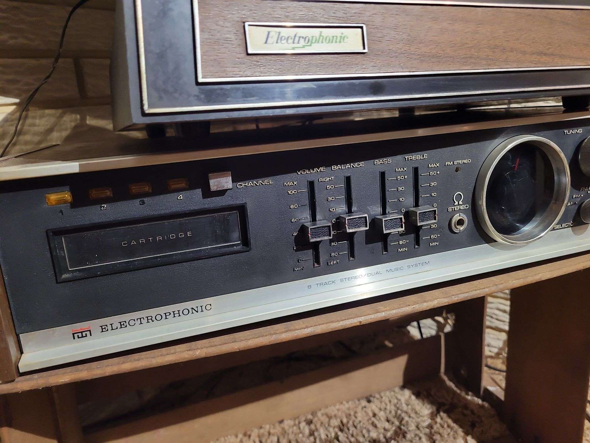VINTAGE ELECTRO-PHONIC STEREO- RECORD PLAYER, 8-TRACK & SPEAKERS ...