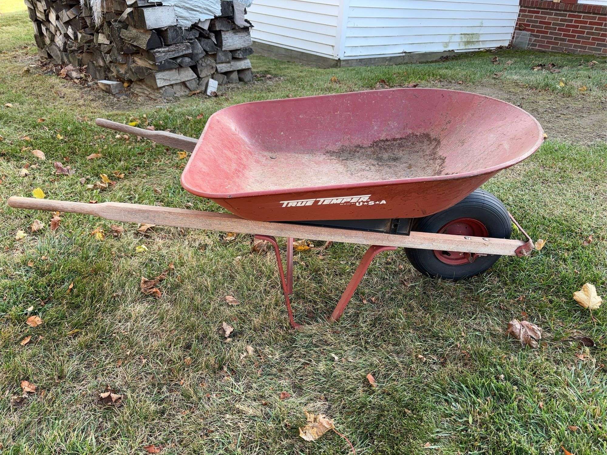 True Temper Wheel Barrow - Kaufman Realty & Auctions