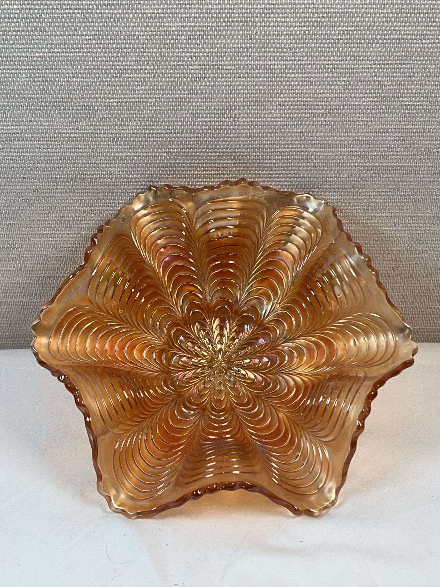 FENTON MARIGOLD PEACOCK TAIL BOWL - Kaufman Realty & Auctions