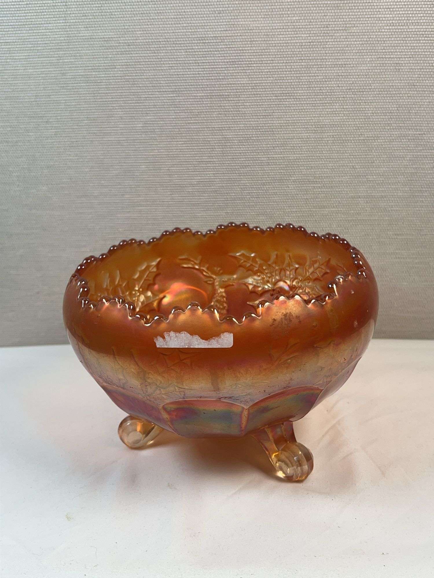 FENTON STAG AND HOLLY MARIGOLD DISH - Kaufman Realty & Auctions