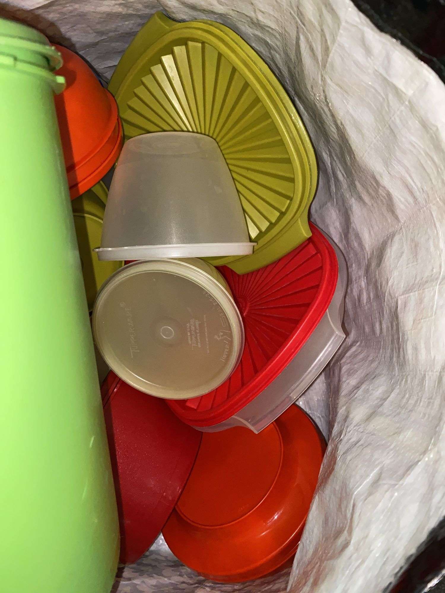 Assortment of Plastic Storage Bowls - Kaufman Realty & Auctions