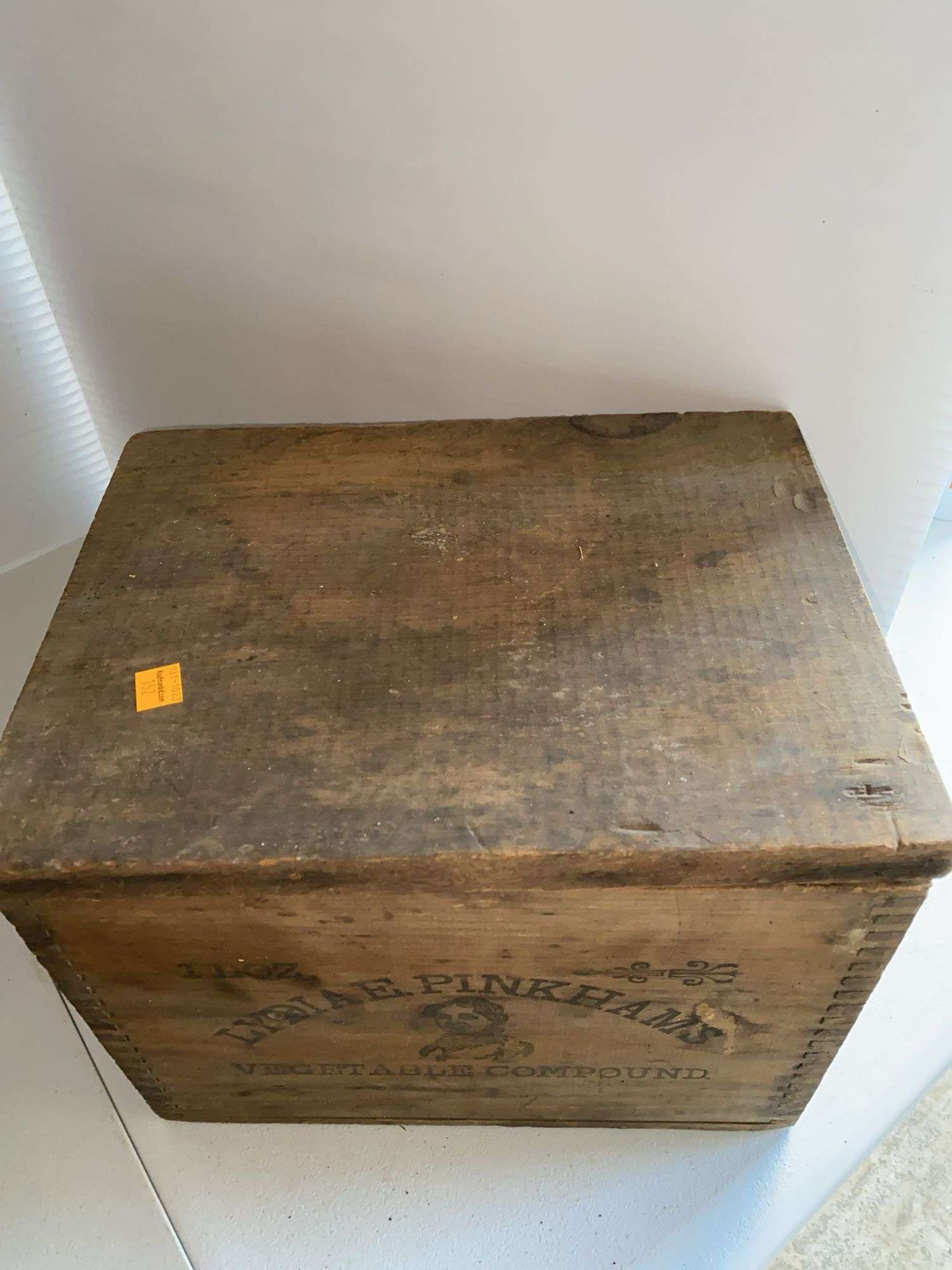 Vintage Lydia E. Pinkhams Vegetable Compound Wooden Box - Kaufman ...