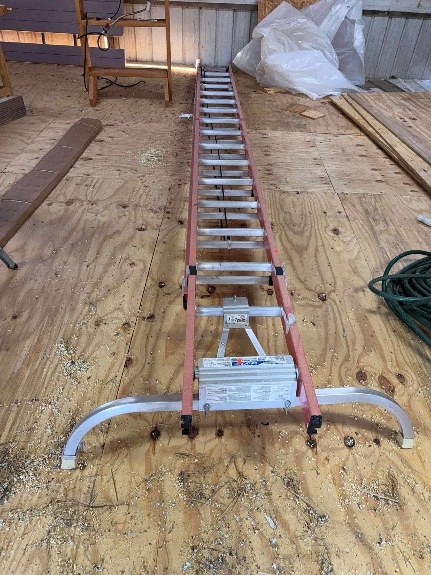Werner 32 Ft. Extension Ladder - Kaufman Realty & Auctions