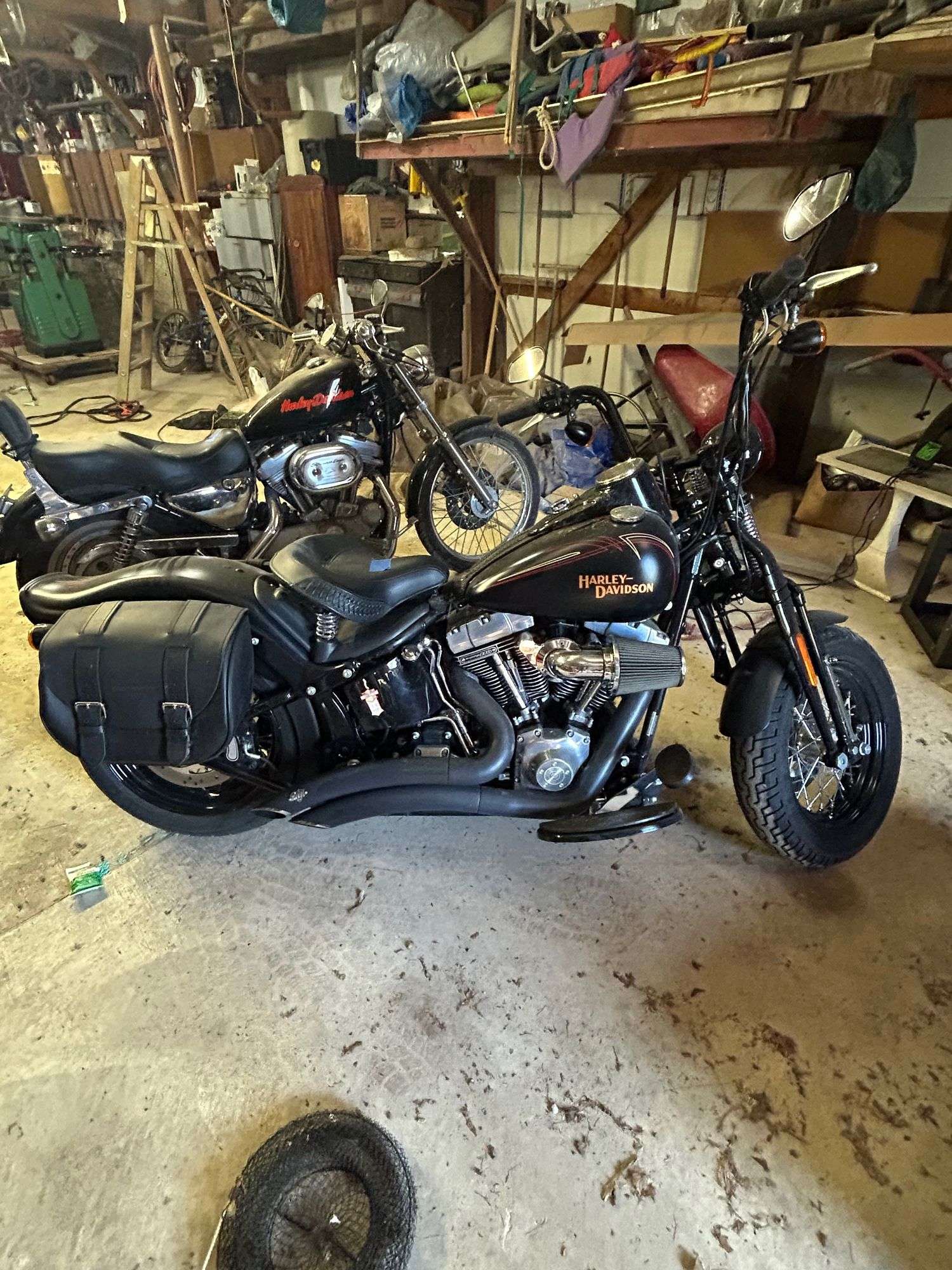 2008 HARLEY-DAVIDSON CROSS BONES - JUST OVER 12,000 MILES. SEE PICTURE ...