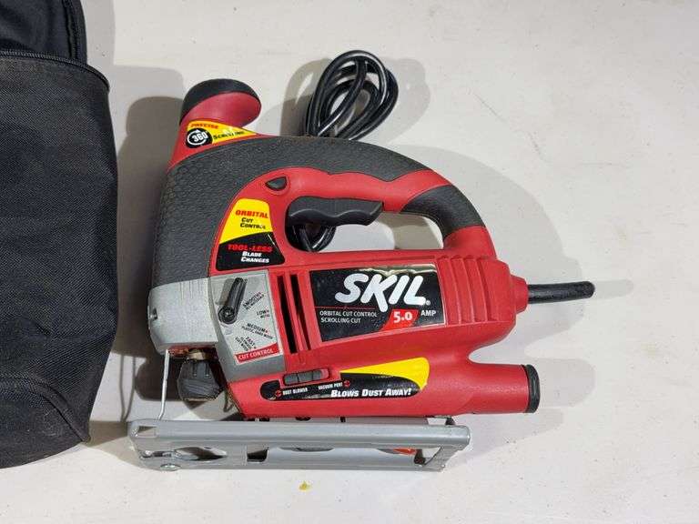 SKIL ORBITAL CUT CONTROLL SCROLLING CUT 5.0 AMP, in case - Kaufman ...