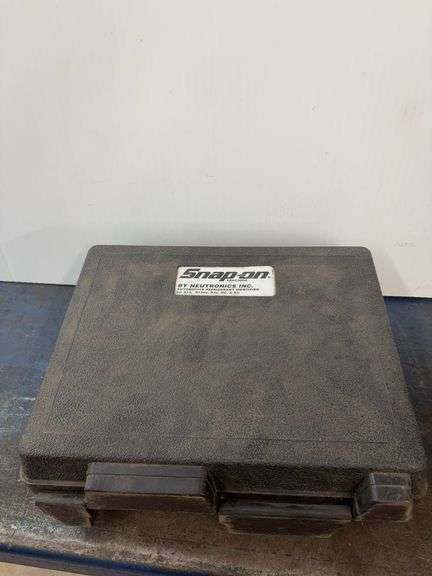 Snap-On automotive refrigerant identifier w/ case - Kaufman Realty ...