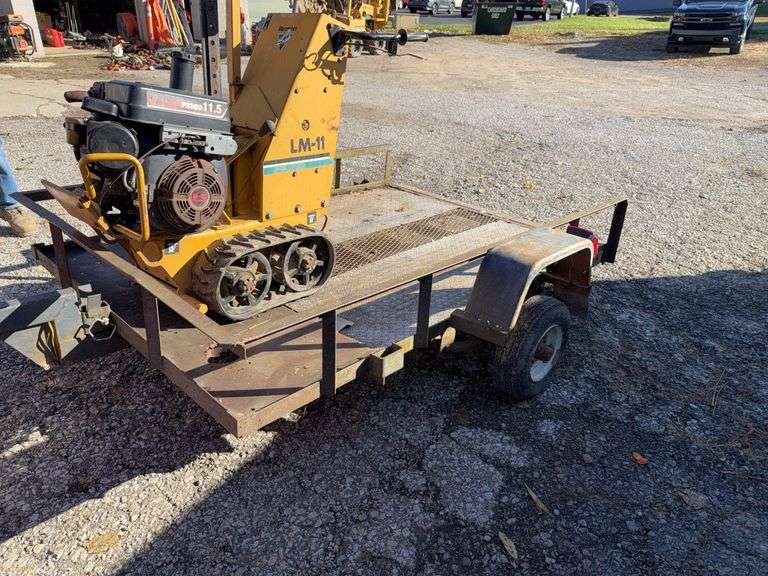 VERMEER LM-11 CABLE PLOW W/ONLY 41 HOURS. - Kaufman Realty & Auctions