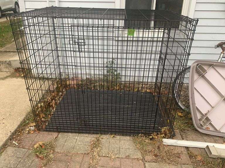 LARGE ANIMAL CRATE - Kaufman Realty & Auctions