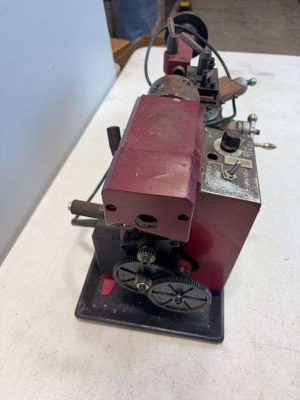 Central Machinery Mini Lathe - 7" x 10" - Kaufman Realty & Auctions
