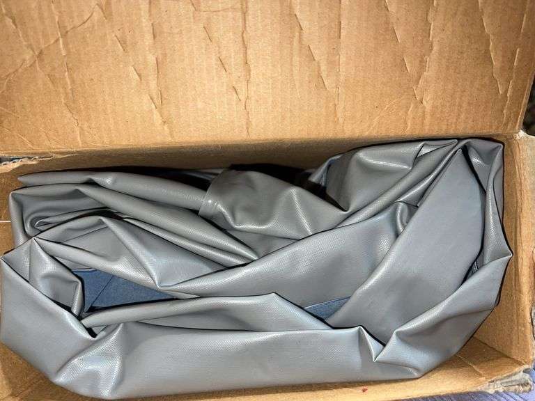 PAIR OF TWIN AIR BEDS - Kaufman Realty & Auctions