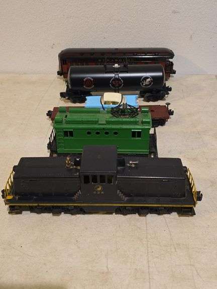LOT OF O GAUGE TRAIN CARS INCLUDING LIONEL 628 ENGINE - Kaufman Realty ...