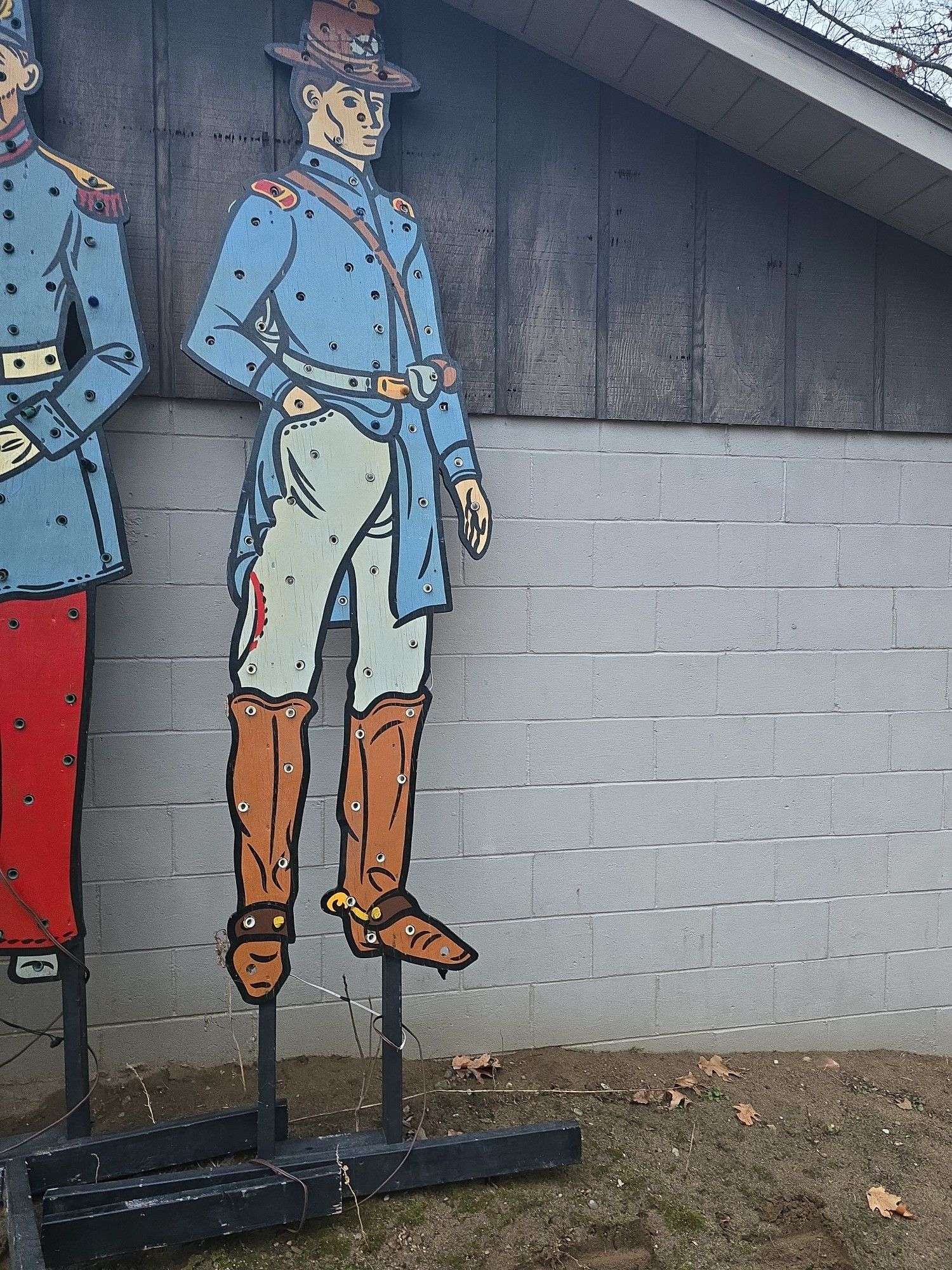 WOODEN LIGHTUP SOLDIER 8' TALL - Kaufman Realty & Auctions