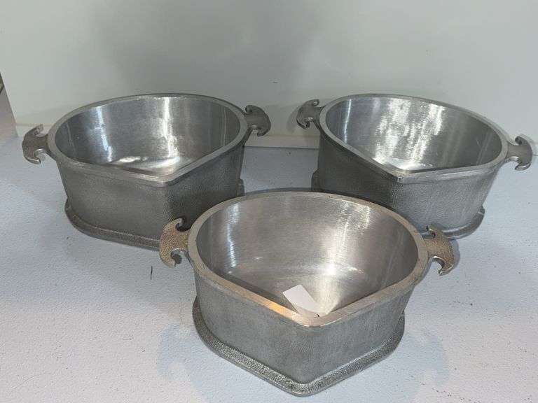 GUARDIAN ROASTER PANS - Kaufman Realty & Auctions
