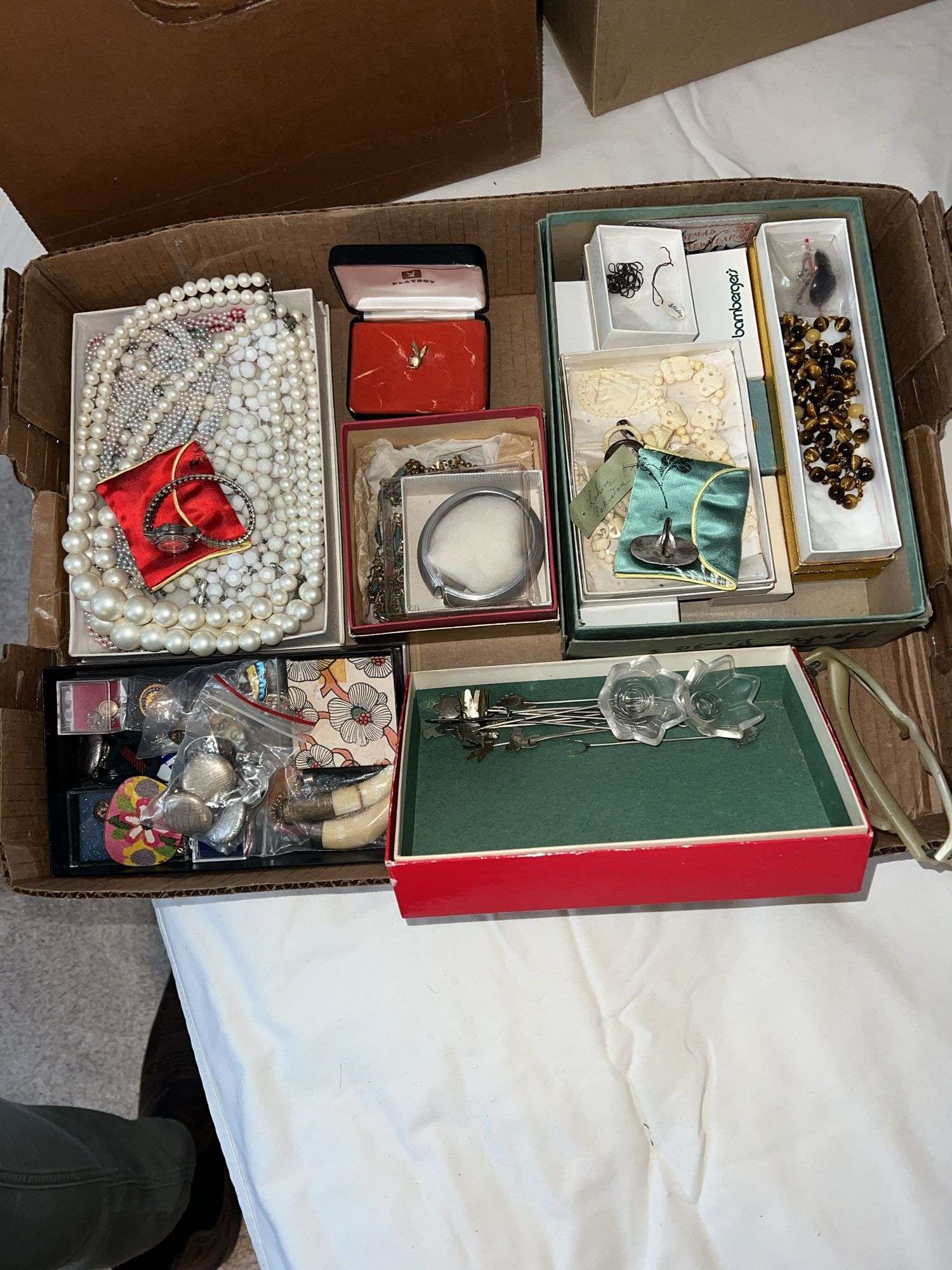 Costume Jewelry Necklaces Bracelet Pins Miscellaneous Kaufman