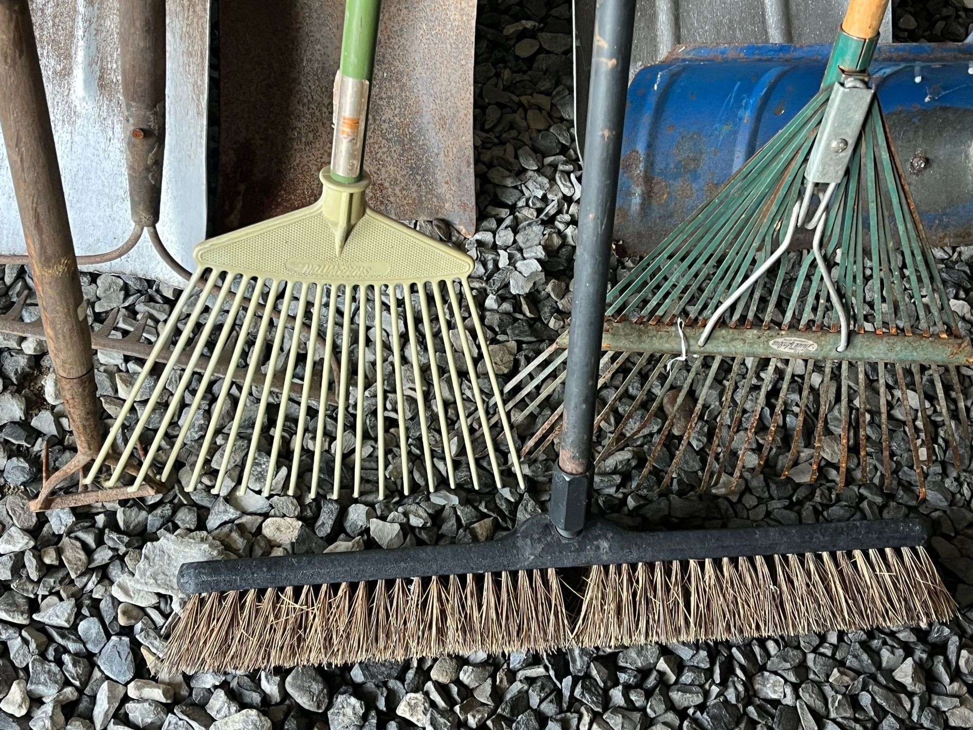 Shovels, Rakes, Broom - Kaufman Realty & Auctions