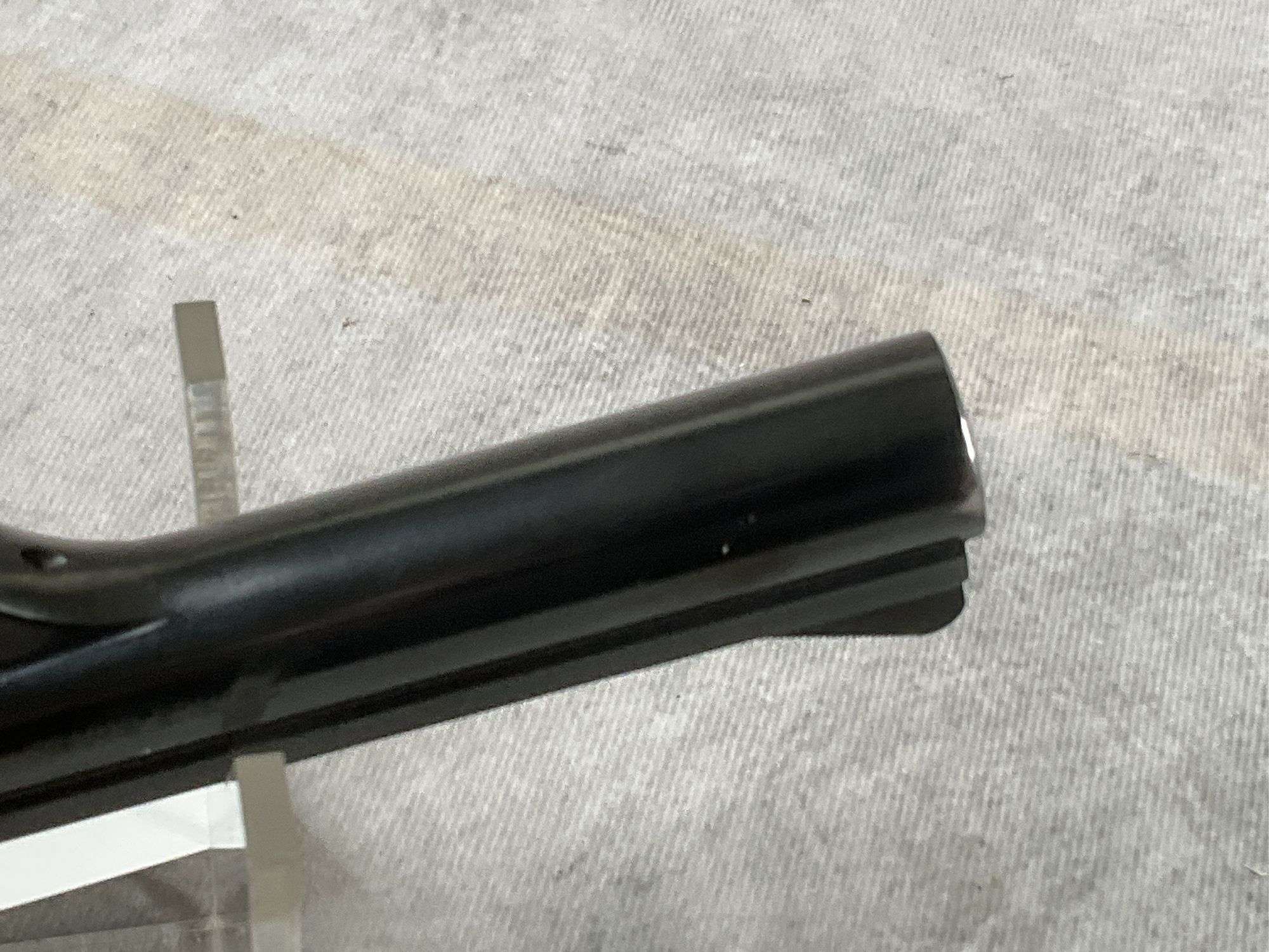 TAURUS .357 Magnum Serial# IA112354 - Kaufman Realty & Auctions