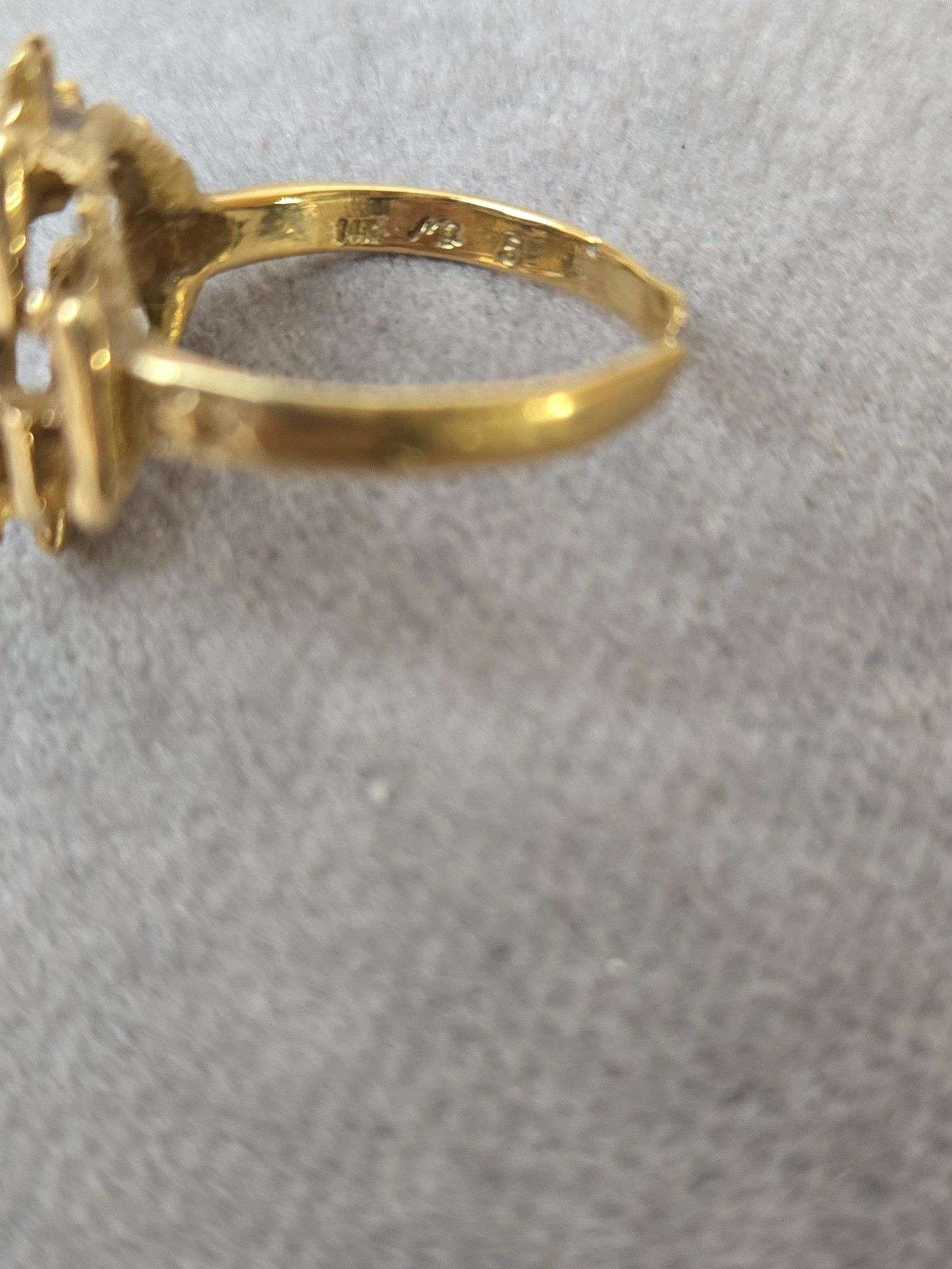 Gold ring- marked 14k - Kaufman Realty & Auctions