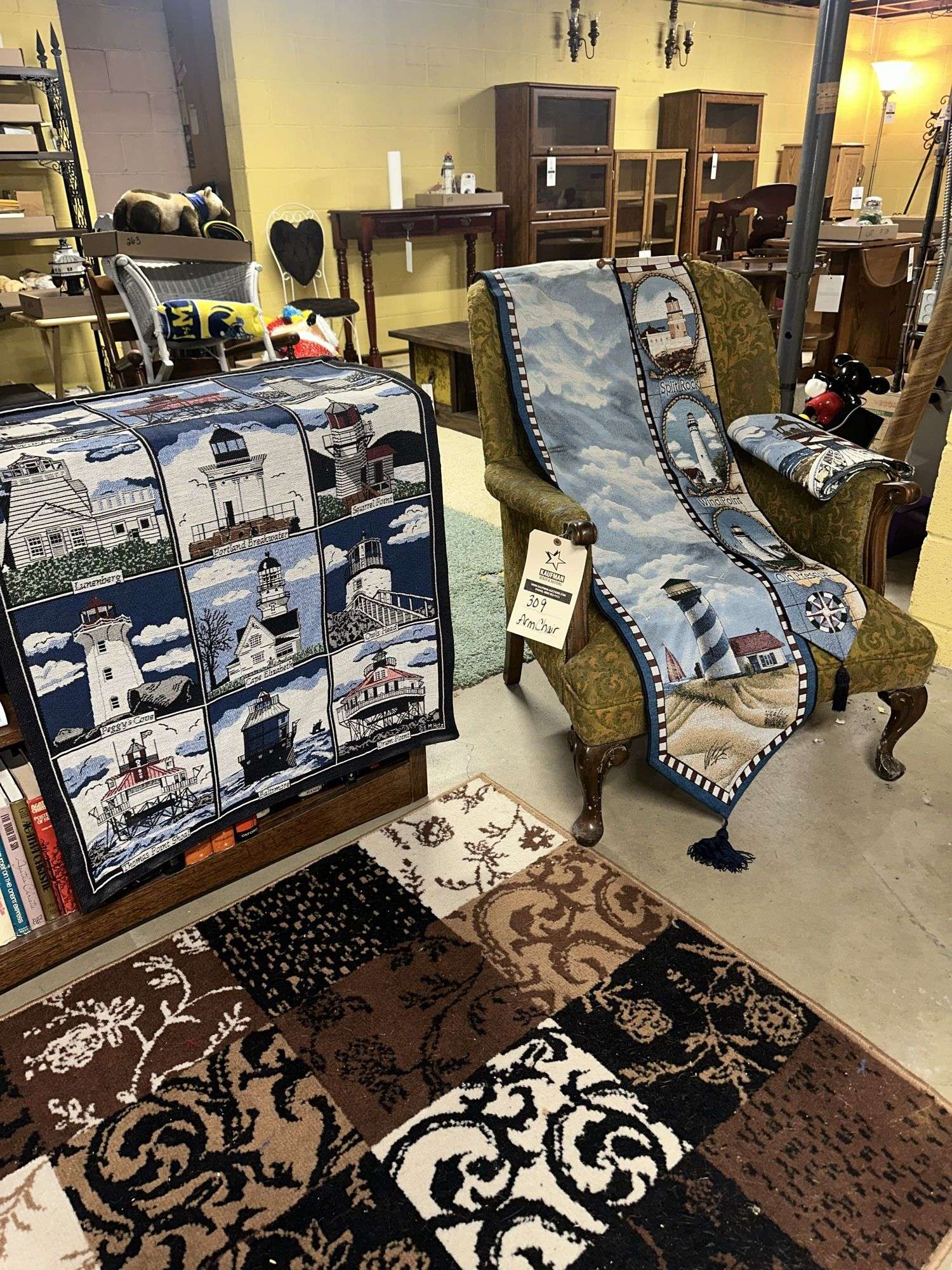 VARIETY OF LIGHTHOUSE TAPESTRY - Kaufman Realty & Auctions