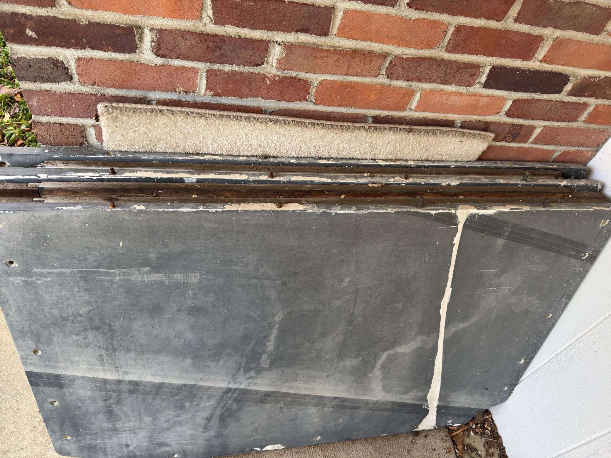 Pool table slate pieces - Kaufman Realty & Auctions