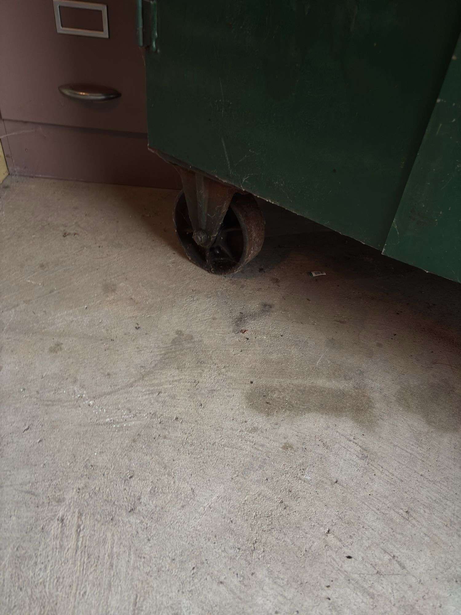 Metal Tool Chest on Casters 44”x 27” x 37” High - Kaufman Realty & Auctions