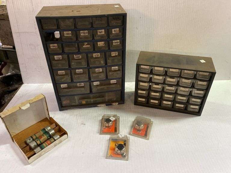 Napa light bulb organizer’s, horn buttons & 100 amp fuses - Kaufman ...