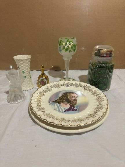 VARIETY OF PLATES AND GLASSWARE - Kaufman Realty & Auctions