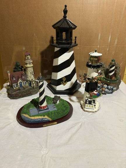 VARIETY OF SMALL TO LARGE LIGHTHOUSES - Kaufman Realty & Auctions