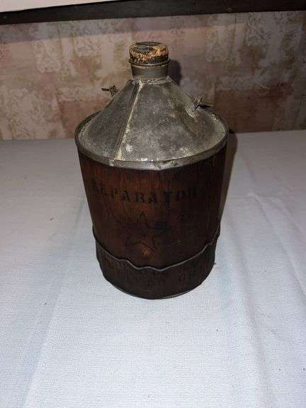 Wood wrapped oil can Balso oil company Toledo, Ohio roughly 1914 ...