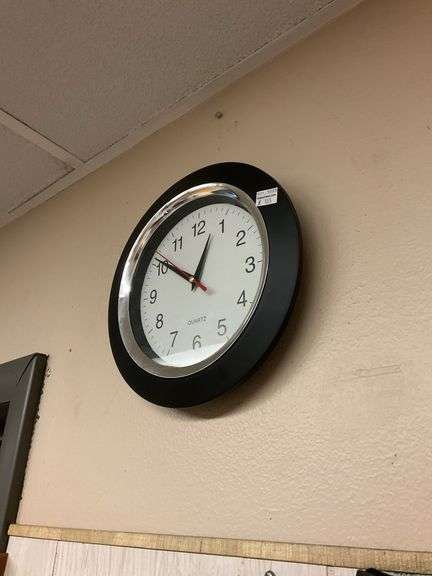 White Board, Wall Clock - Kaufman Realty & Auctions