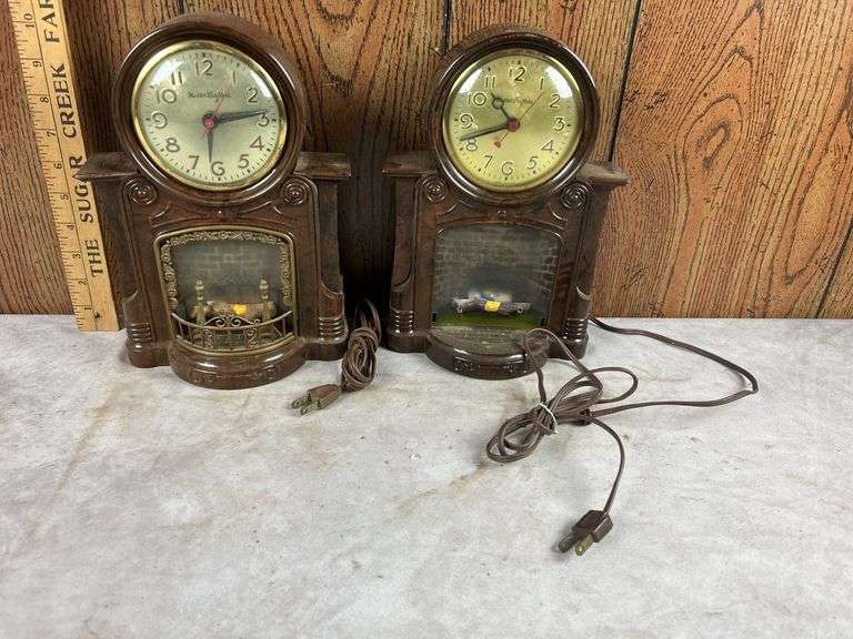 (2) master crafters fireplace scene mantel clocks - Kaufman Realty ...