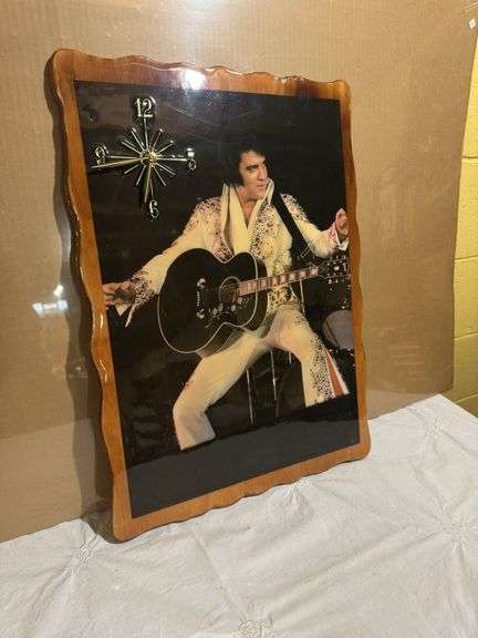 VINTAGE ELVIS PRESLEY DRIP LACQUERED WOOD CLOCK - Kaufman Realty & Auctions