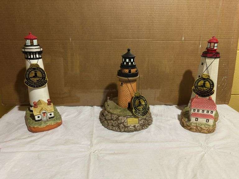 GEO Z LEFTON LIGHTHOUSE COLLECTION - Kaufman Realty & Auctions