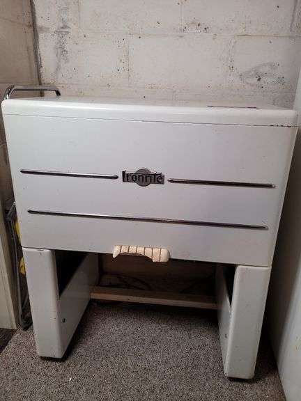 Antique Ironrite iron - Kaufman Realty & Auctions