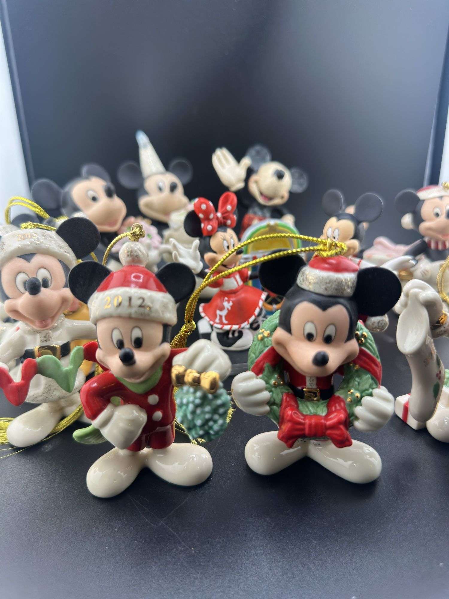 MICKEY MOUSE COLLECTIBLES AND ORNAMENTS - Kaufman Realty & Auctions