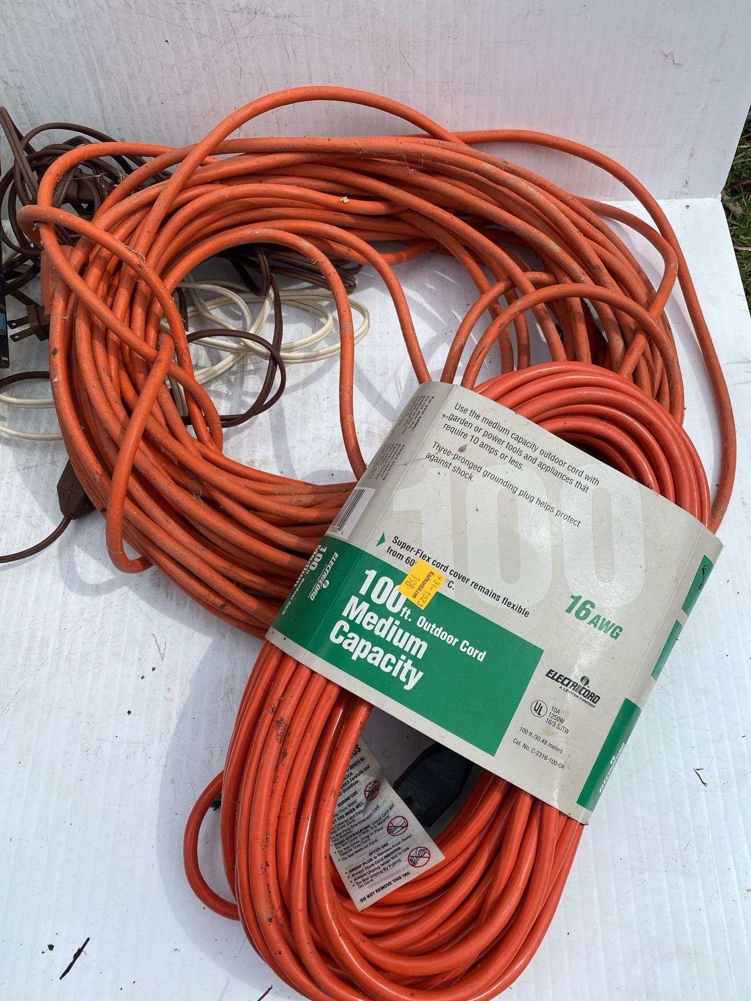Assorted Extension Cords - Kaufman Realty & Auctions