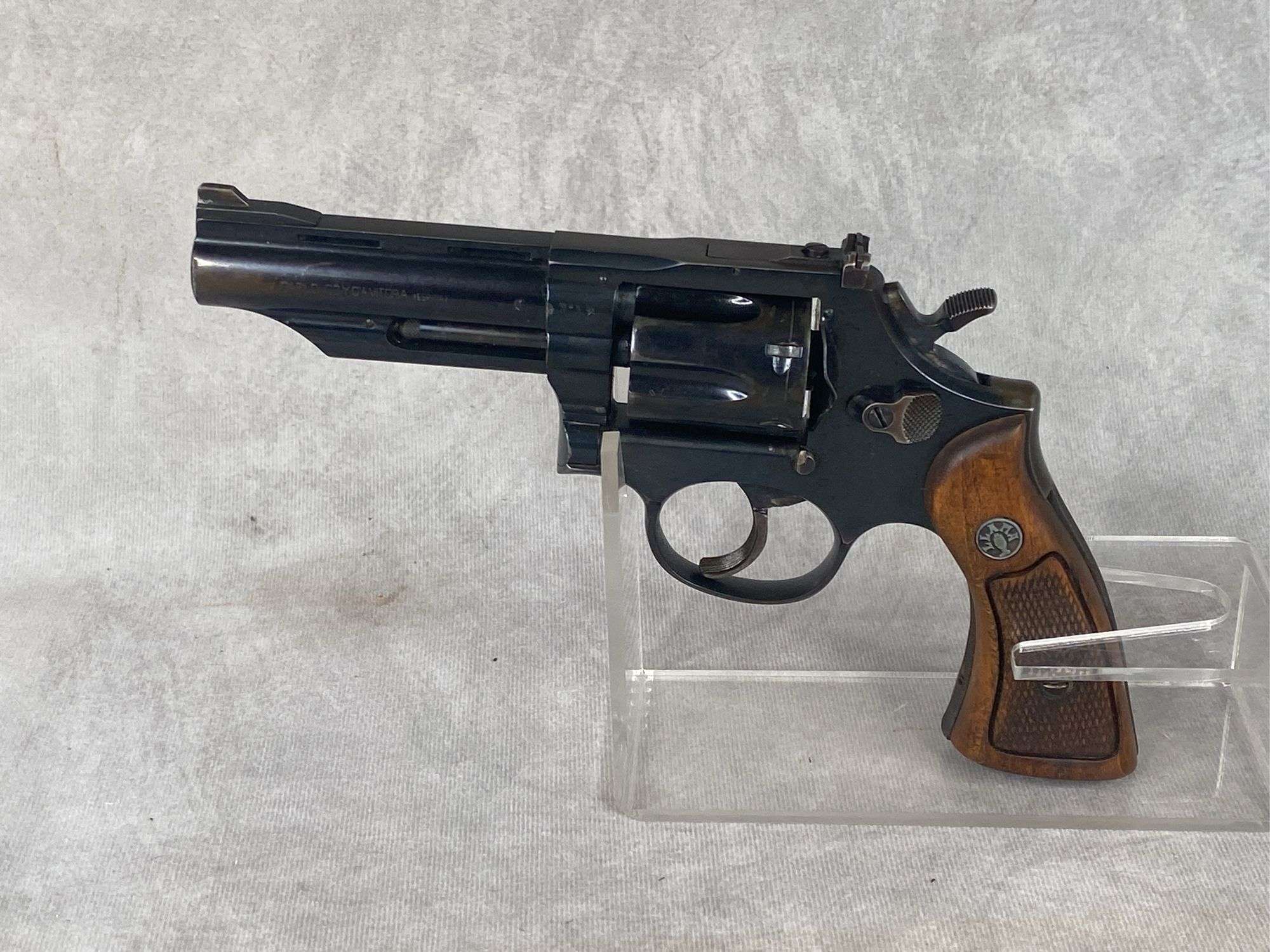 Llama Comanche 38 Special Ser# 864097 - Kaufman Realty & Auctions