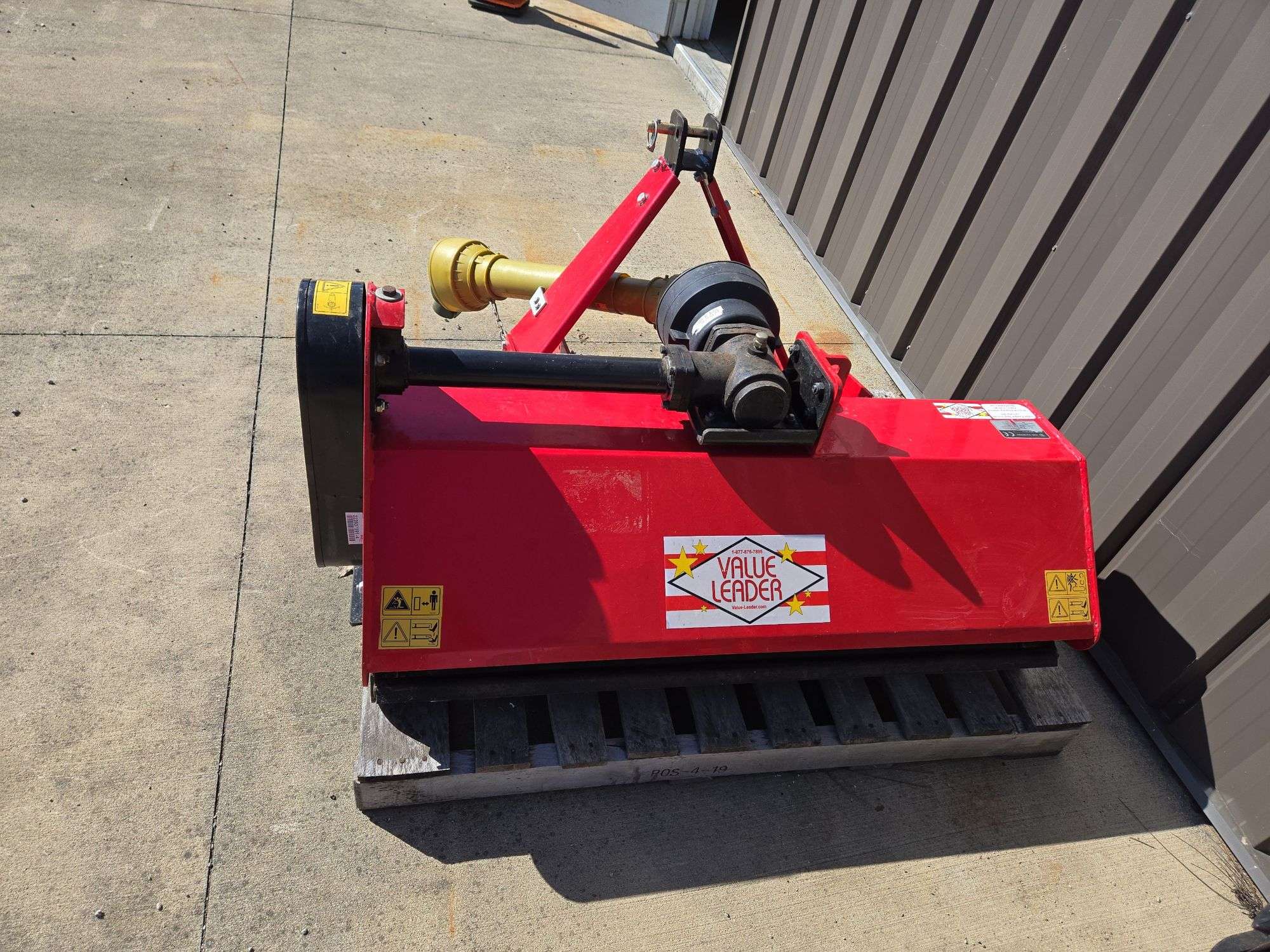 Agri-Machinery 4' flail mower 3pt mount 540RPM - Kaufman Realty & Auctions