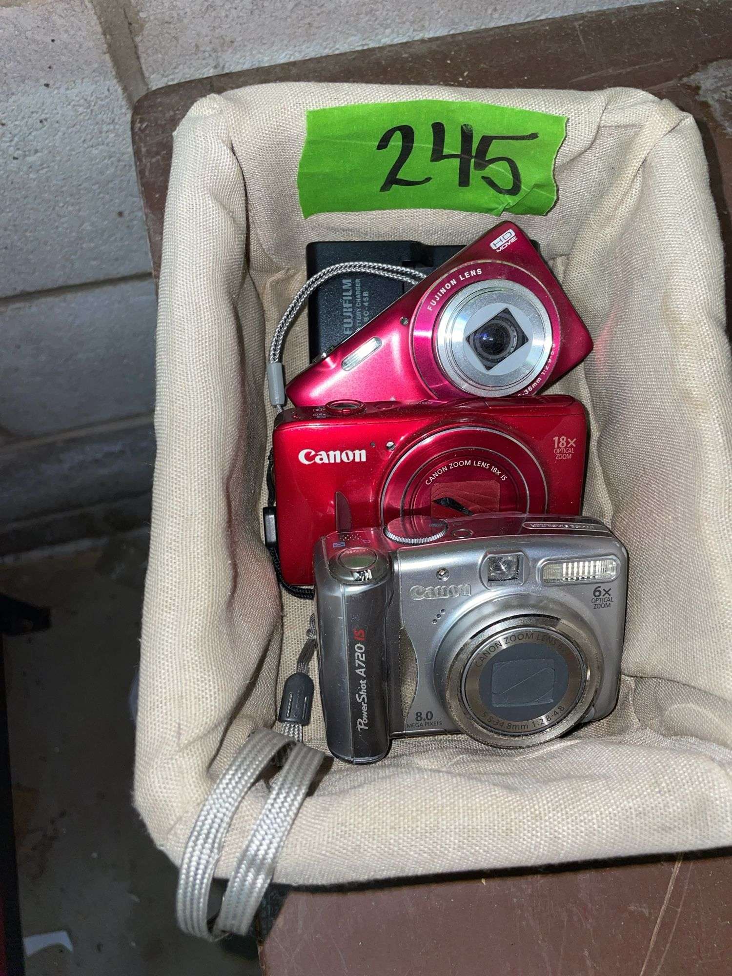 ASSORTED CAMERAS-CANNON 18X OPTICAL ZOOM, FUJIFILM & CANNON POWERSHOT ...