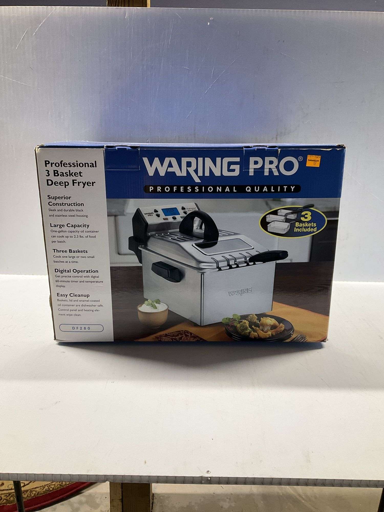 WARING PRO Professional 3 Basket Deep Fryer - Kaufman Realty & Auctions