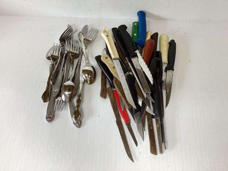 Assortment of Kitchen Knives and Flatware - Kaufman Realty & Auctions