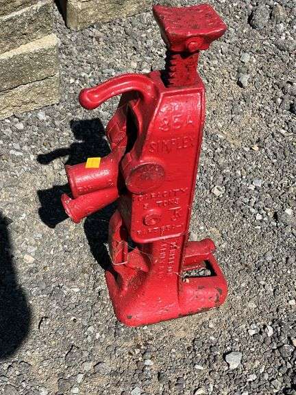 Simplex 5 Ton Jack - Kaufman Realty & Auctions