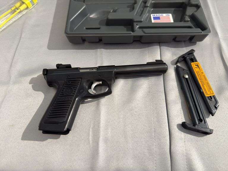 Ruger 22/45 .22 Cal LR Handgun with case and extra clip - Kaufman ...