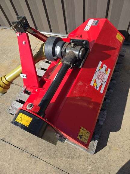 Agri-Machinery 4' flail mower 3pt mount 540RPM - Kaufman Realty & Auctions