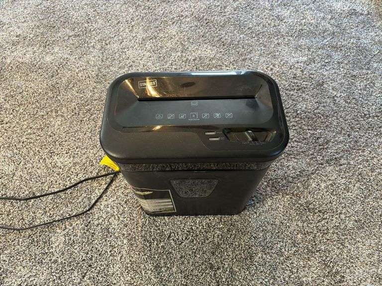 Staples paper shredder - Kaufman Realty & Auctions