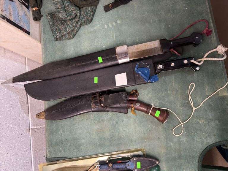(3) Machetes - Kaufman Realty & Auctions