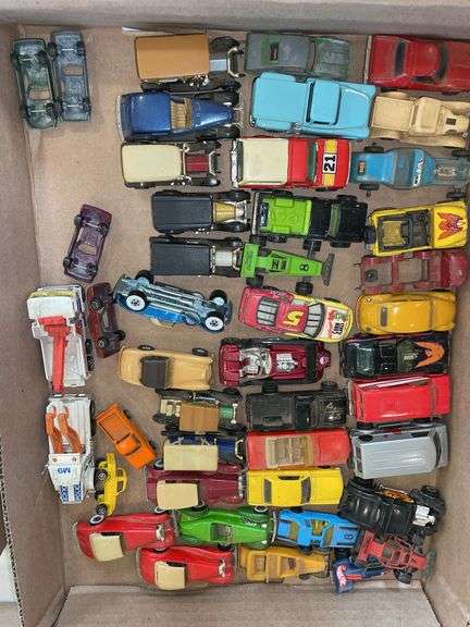 SMALL VINTAGE ASSORTED PLASTIC AND DIECAST CARS AND TRUCKS - Kaufman ...